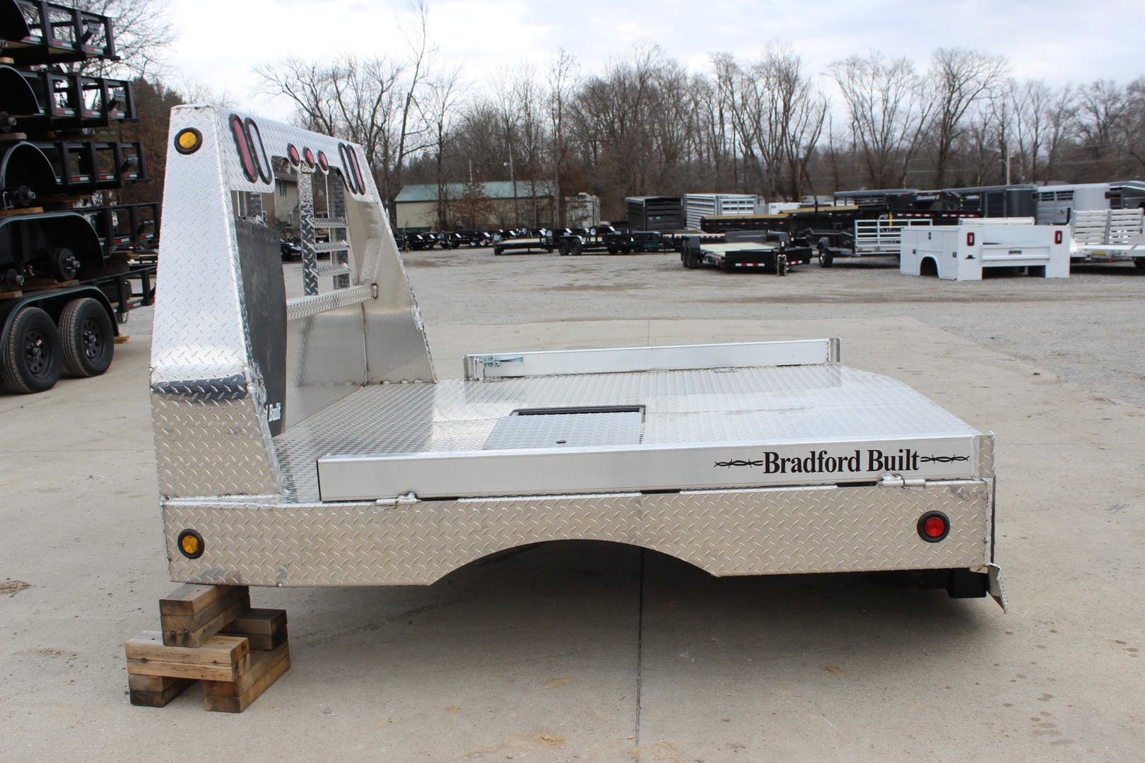 2021 Bradford Built BB-ALUM-WORKBED-84-84-42 7 SNGL WHL SHORTBED CHEVY ...