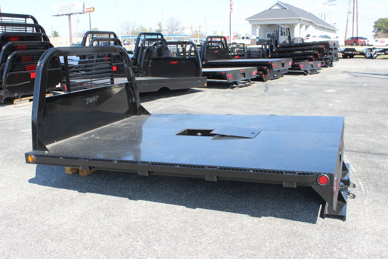 CADET WESTERN-96-112-34 9.4 DUAL WHEEL CHASSIS - #CTB50739