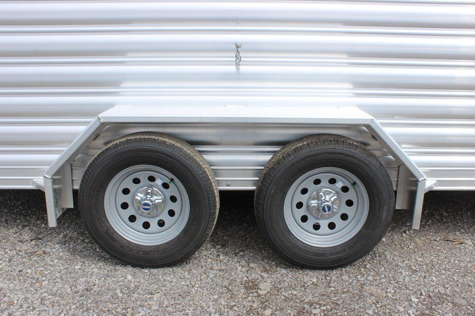 2023 Featherlite 8107-6716 - #FTHR62961