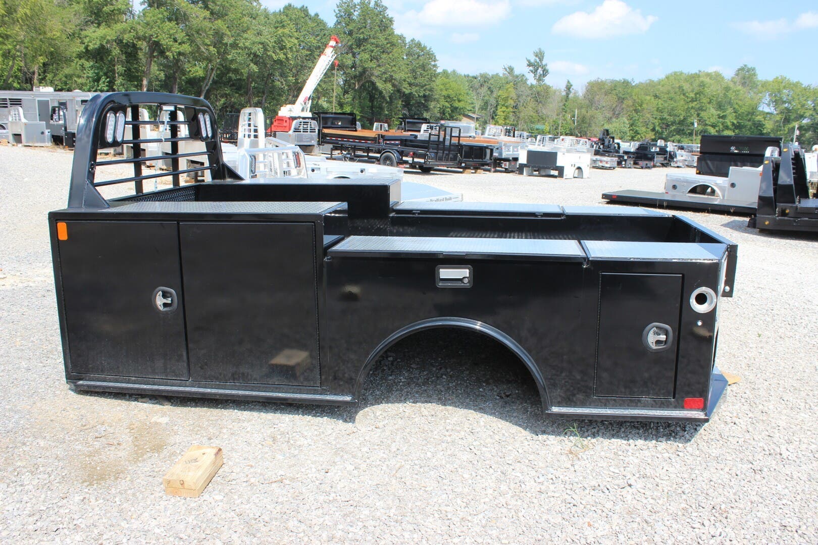 CM Trailers TM-136/94/84/34-DLX 11.4 DUAL WHL CHASSIS - #CM71149