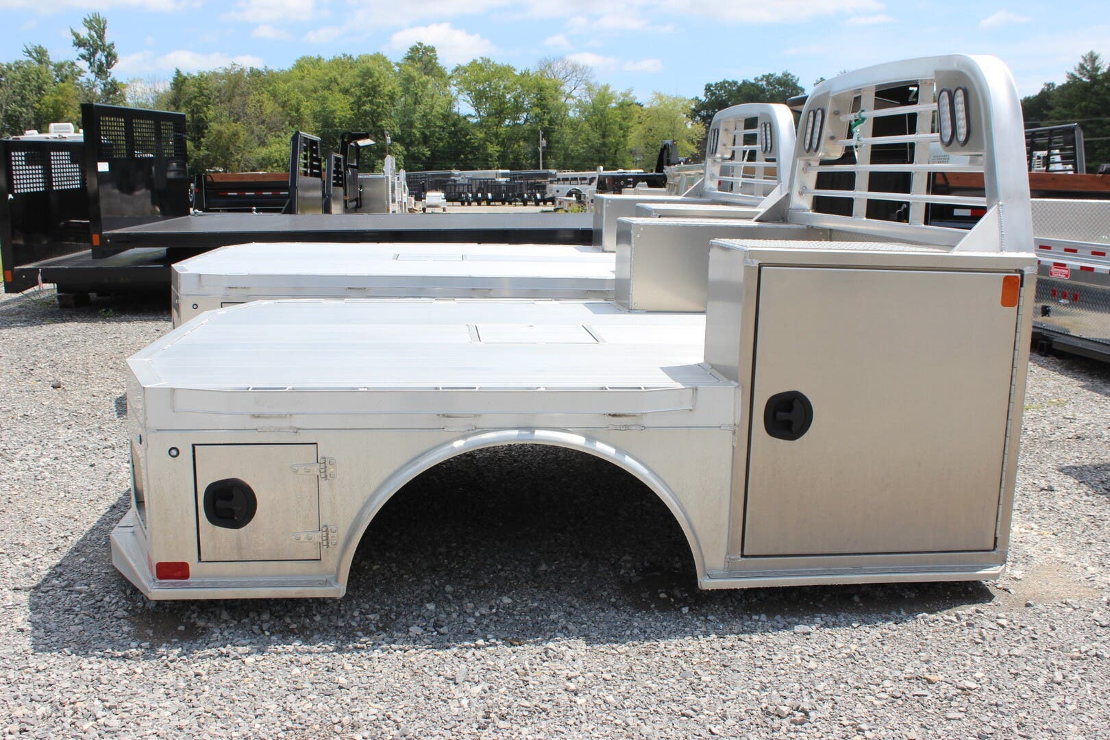 2023 CM Trailers ALSK-102/84/58/42-DLX - #CM66715